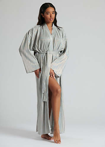 Loungeable Plisse Maxi Robe | Kaleidoscope