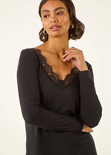 Roman Lace V-Neck Stretch Top | Kaleidoscope