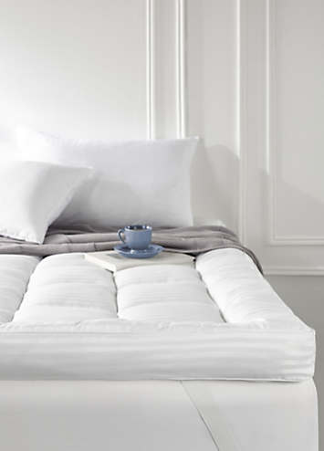 Snuggledown Hotel Luxury Extra Deep 10cm Mattress Topper | Kaleidoscope