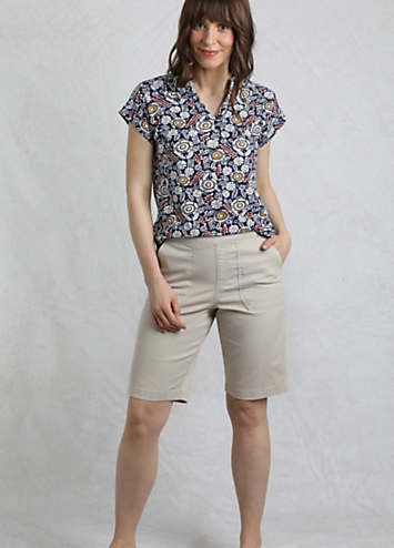 Weird Fish Kinnie Flat Front Shorts | Kaleidoscope