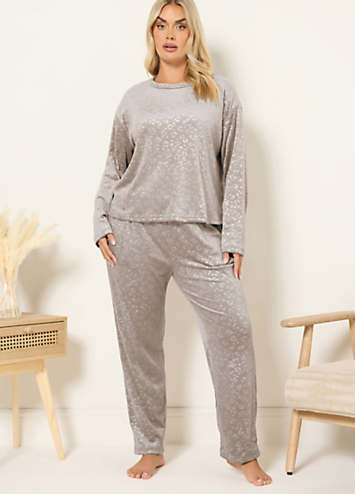Yours Curve Embossed Leopard Super Luxe Lounge Set | Kaleidoscope