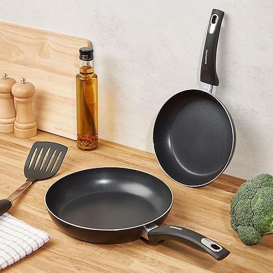 Sabichi Set of 2 Aluminium 20cm/24cm Frying Pan Set | Kaleidoscope